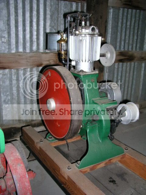 Fuller & Johnson Farm Pump Engines | Smokstak® Antique Engine Community*
