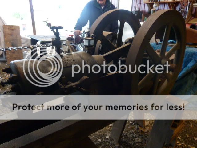 Early Waterloo Engine | Smokstak® Antique Engine Community*