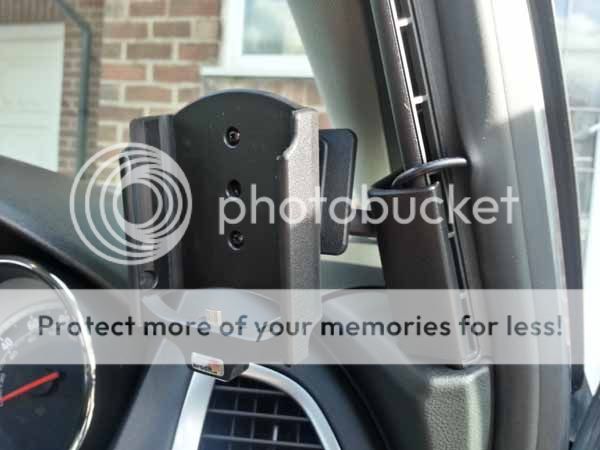 Brodit phone holder install with power feed | Astra Owners Network
